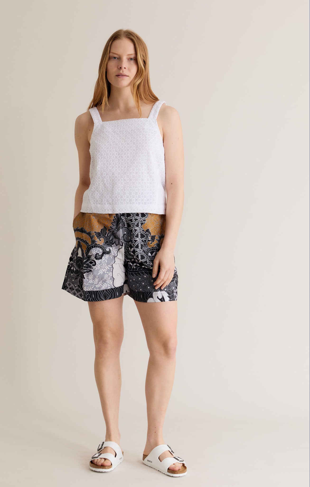 MAYA - Organic Cotton Shorts Batik print - Borderfree