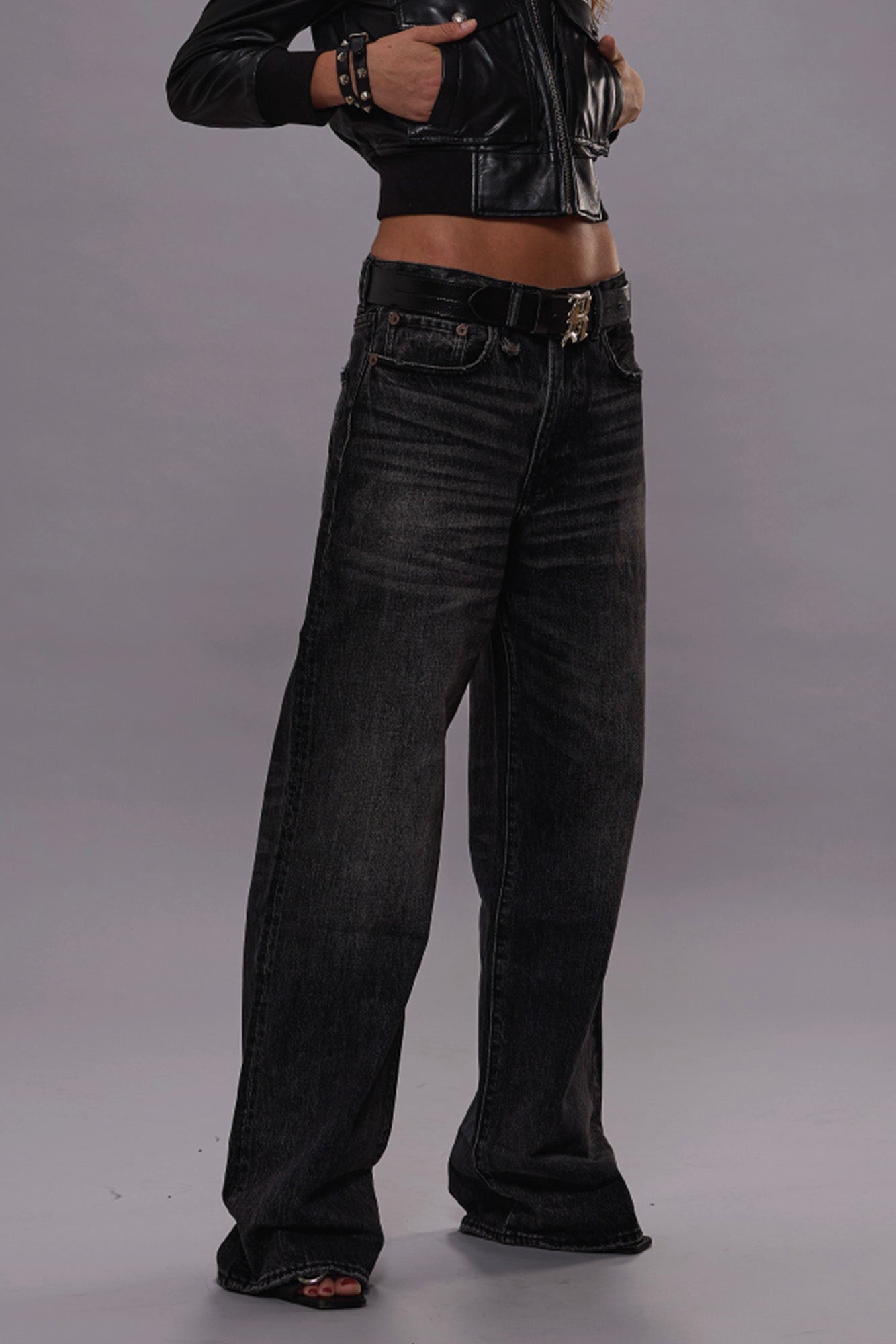 D'ARCY LOOSE JEAN - ARVIN BLACK - Borderfree