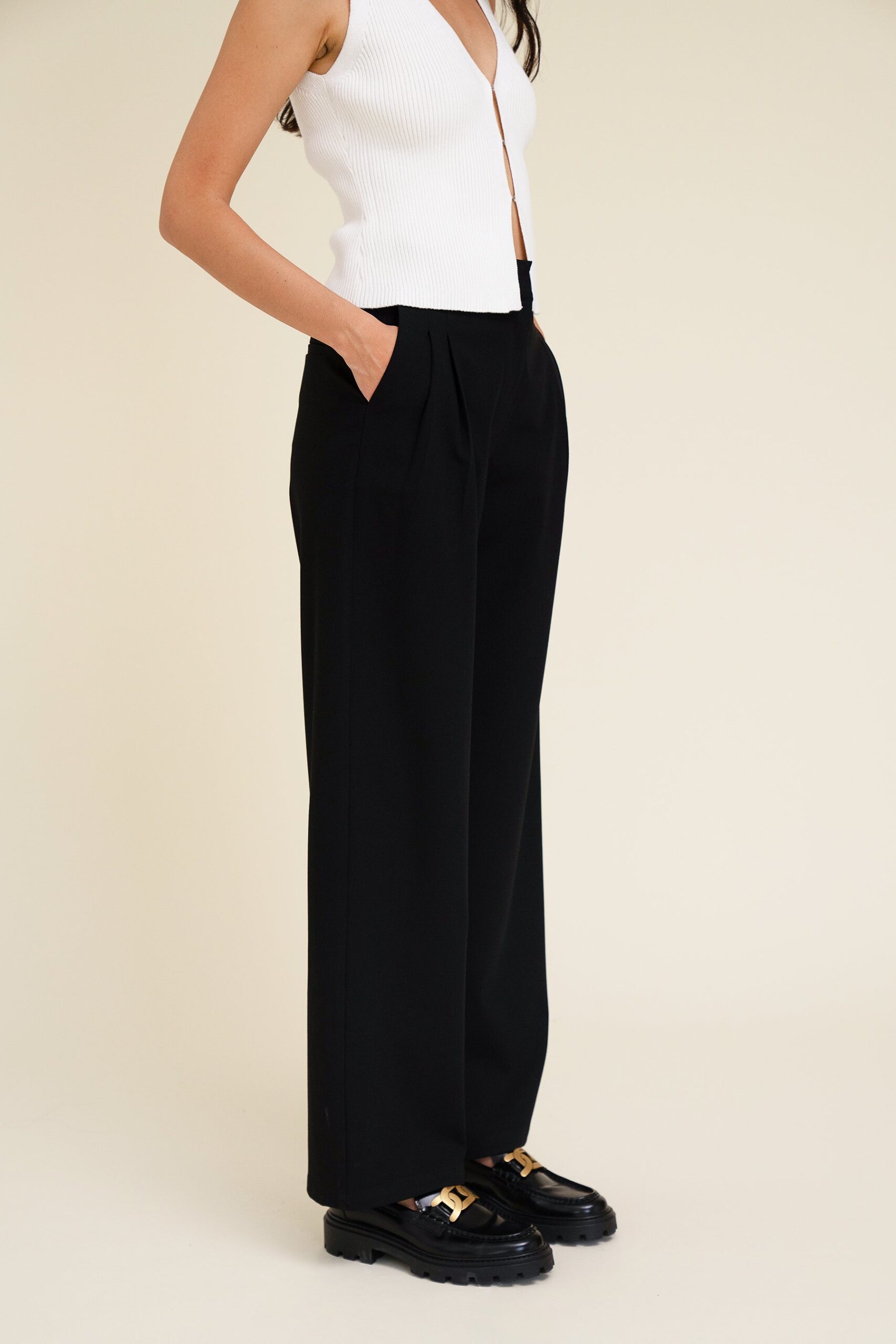 YANA TROUSER - NOIR | Sisterhood - Borderfree