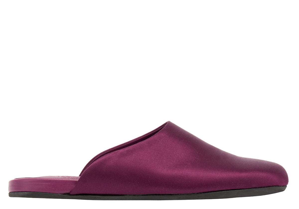 The Slipper - Borderfree