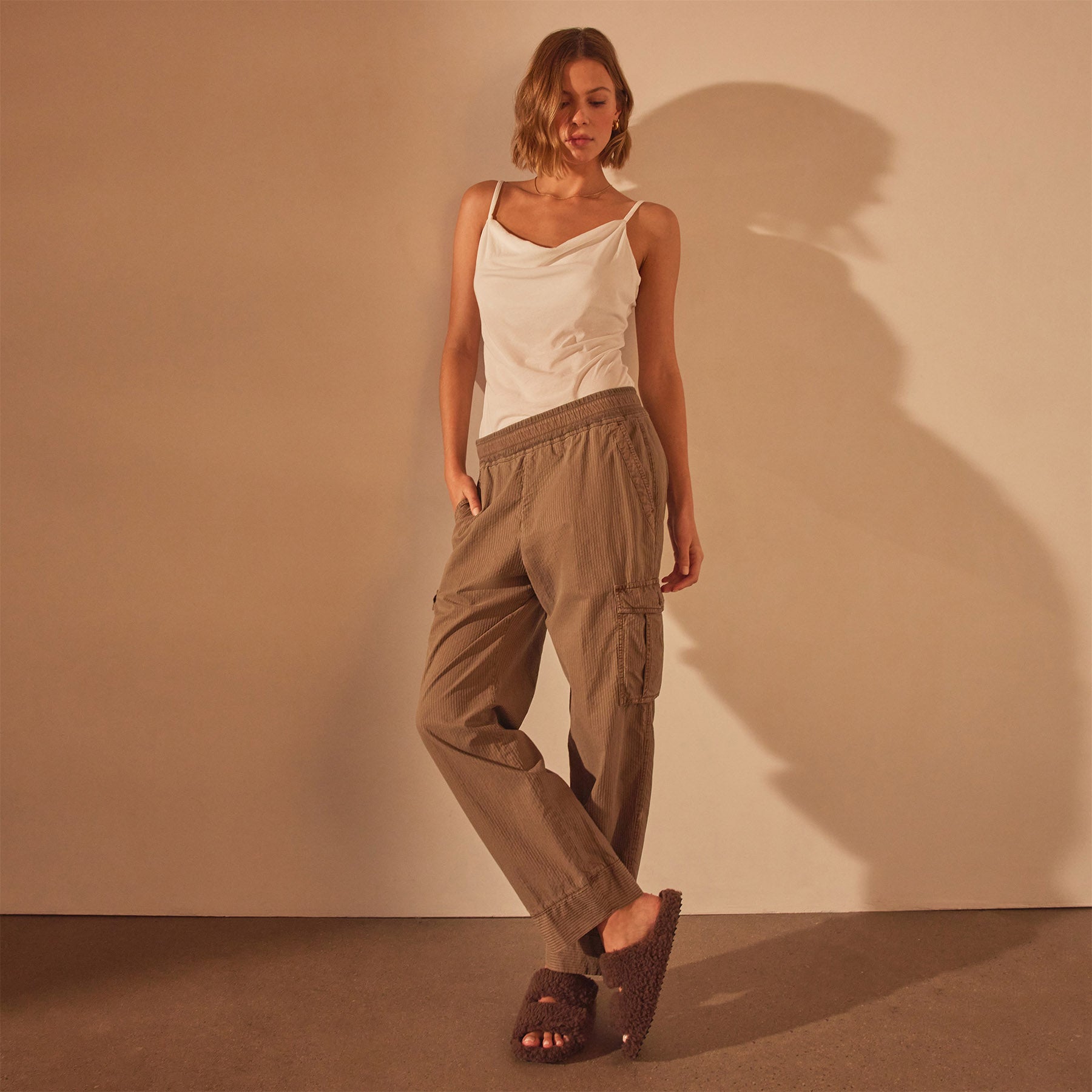 Seersucker Cargo Pant - Cashew Pigment - Borderfree