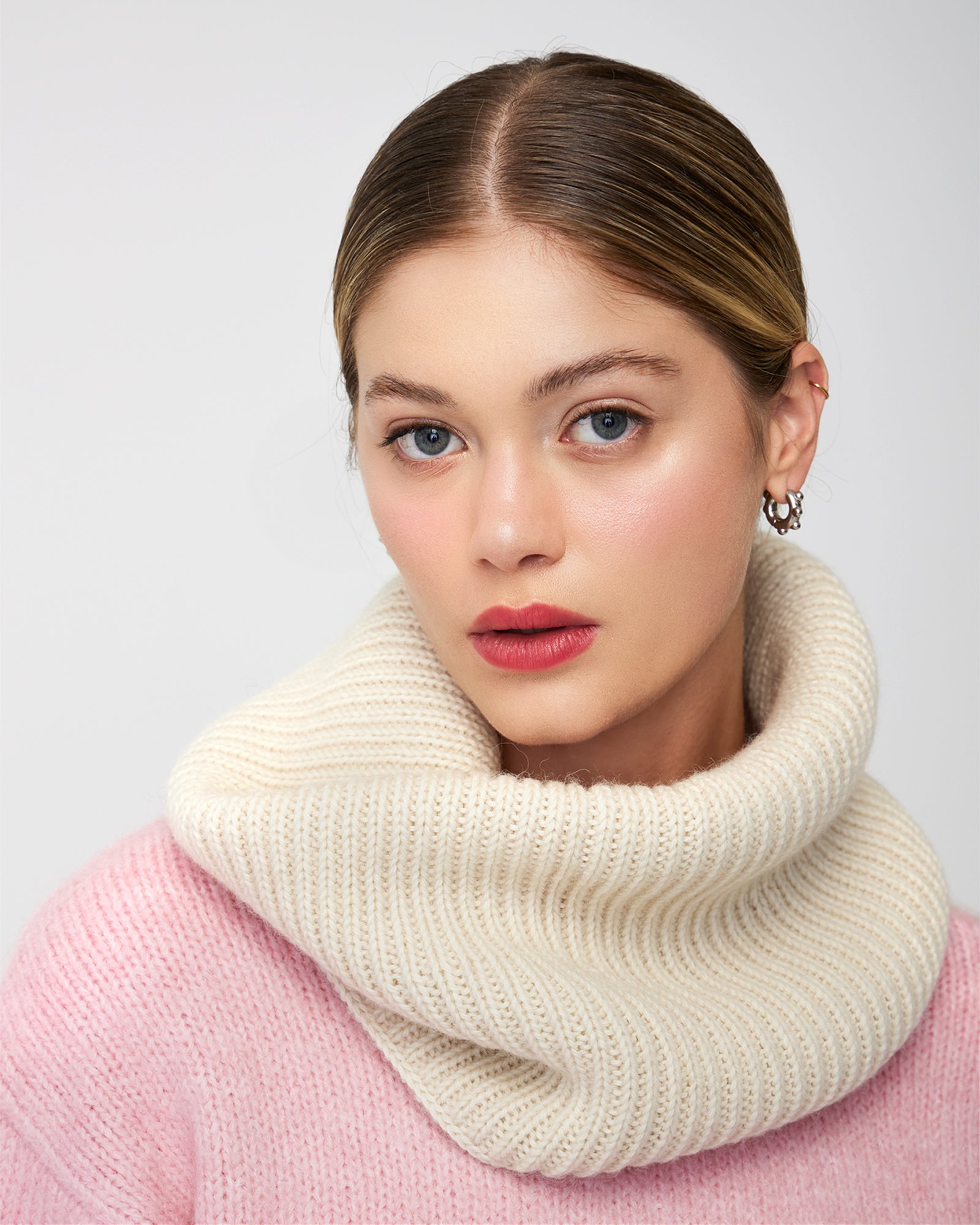 MARIA | Alpaca Tube Scarf - Borderfree