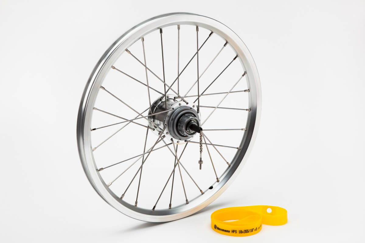 Brompton Rear Wheel for 6 Speed including Fittings - Borderfree