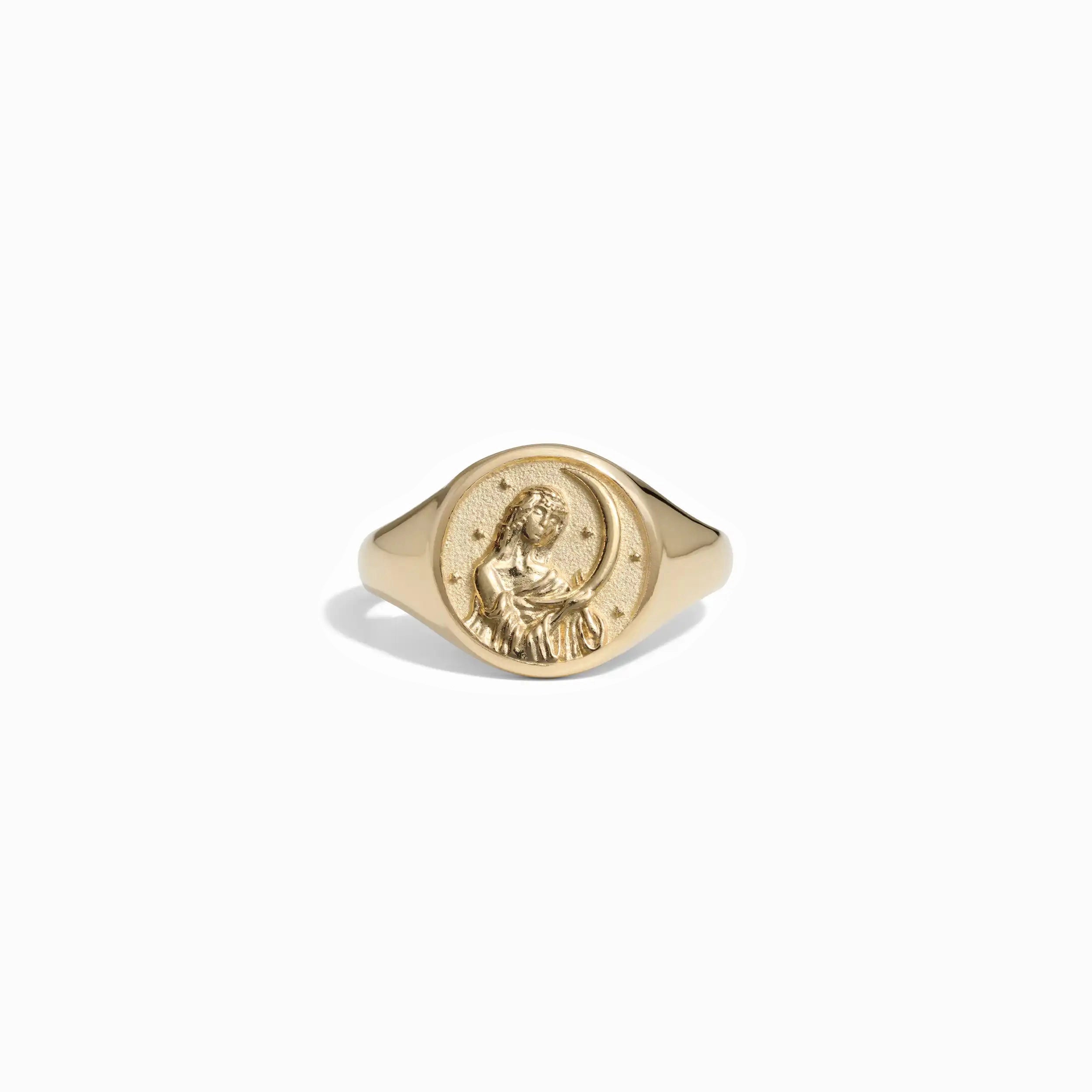 Selene Signet Ring - Borderfree