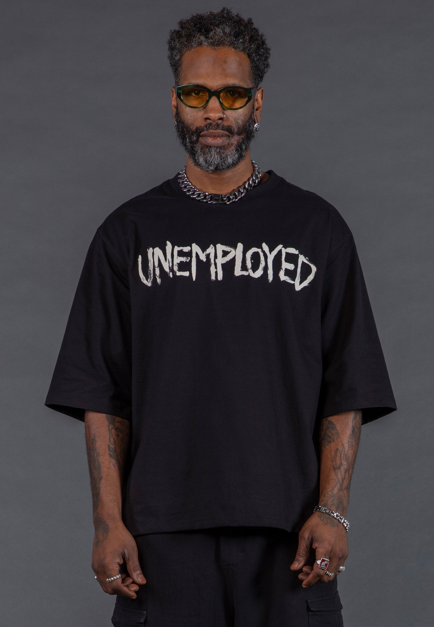 UNEMPLOYED OVERSIZED T-SHIRT BLACK - Borderfree