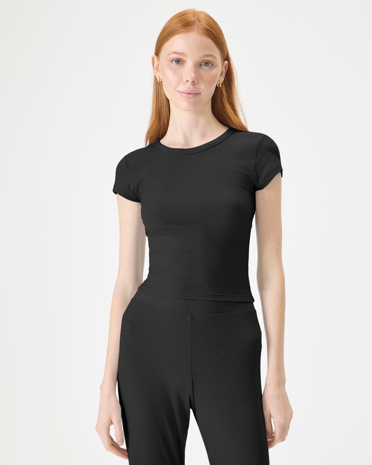 Ribbed Tee - Borderfree