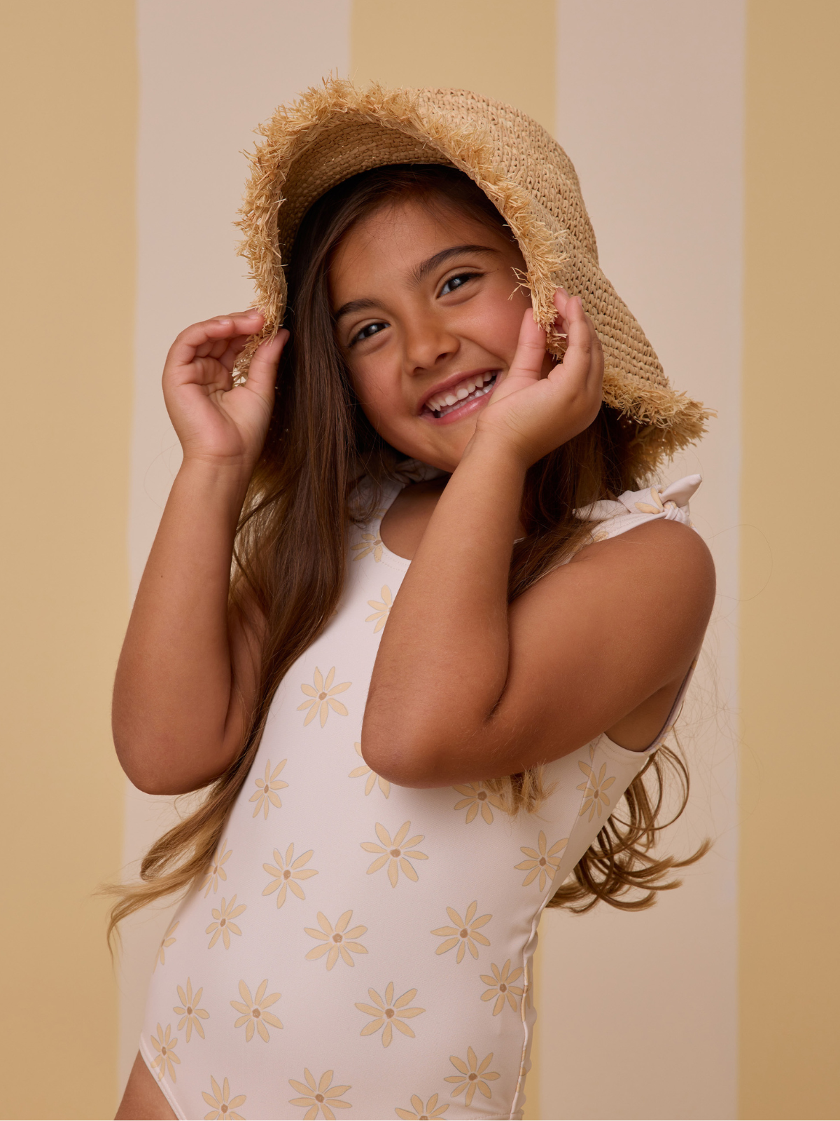 Rylee & Cru Millie One Piece Swimsuit, Daisies - Borderfree