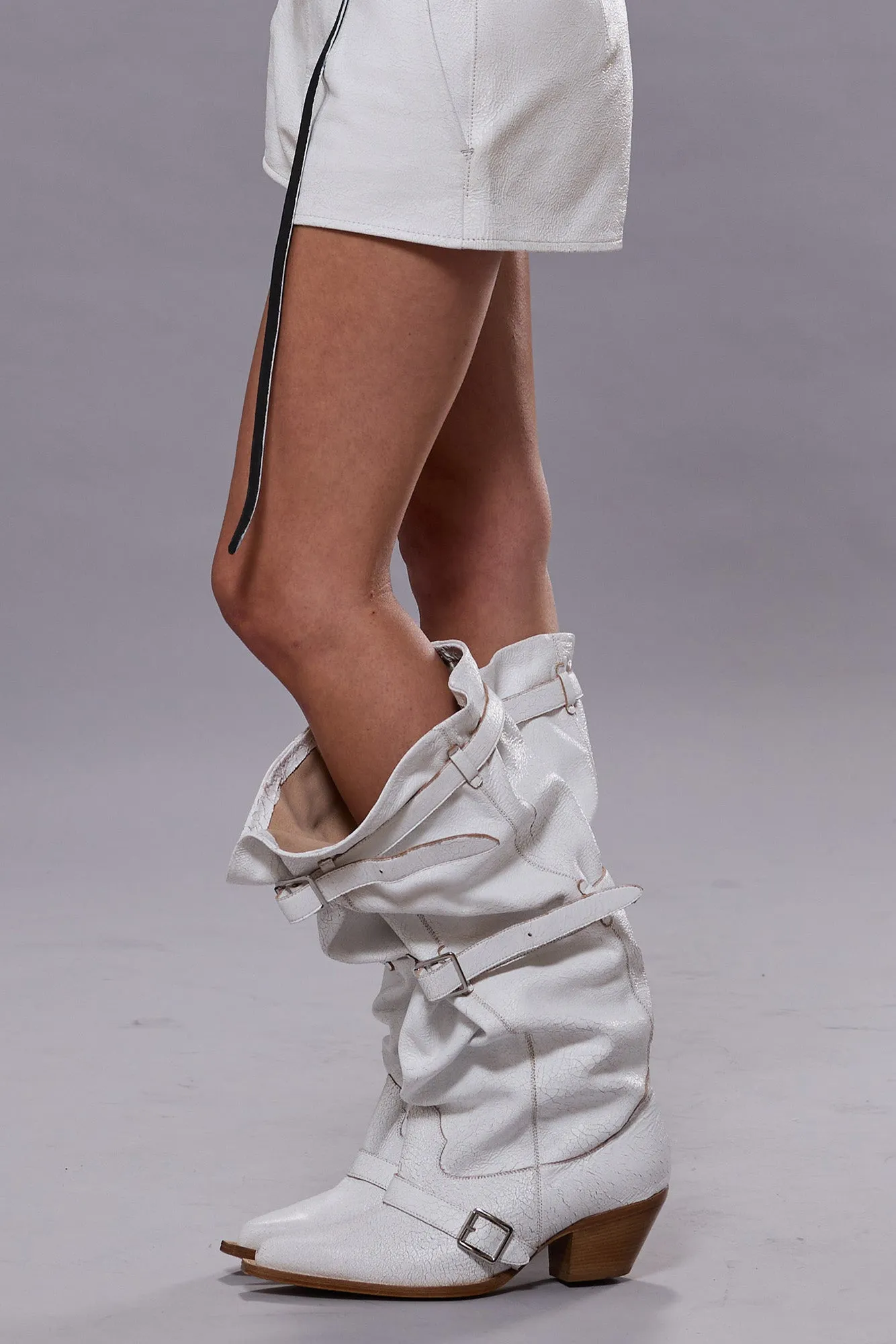 BUCKLED-UP SLOUCH COWBOY BOOT - CRACKLE WHITE - Borderfree