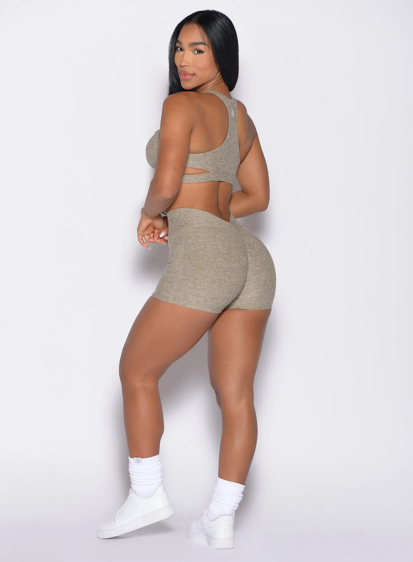 V Back Shorts - Borderfree