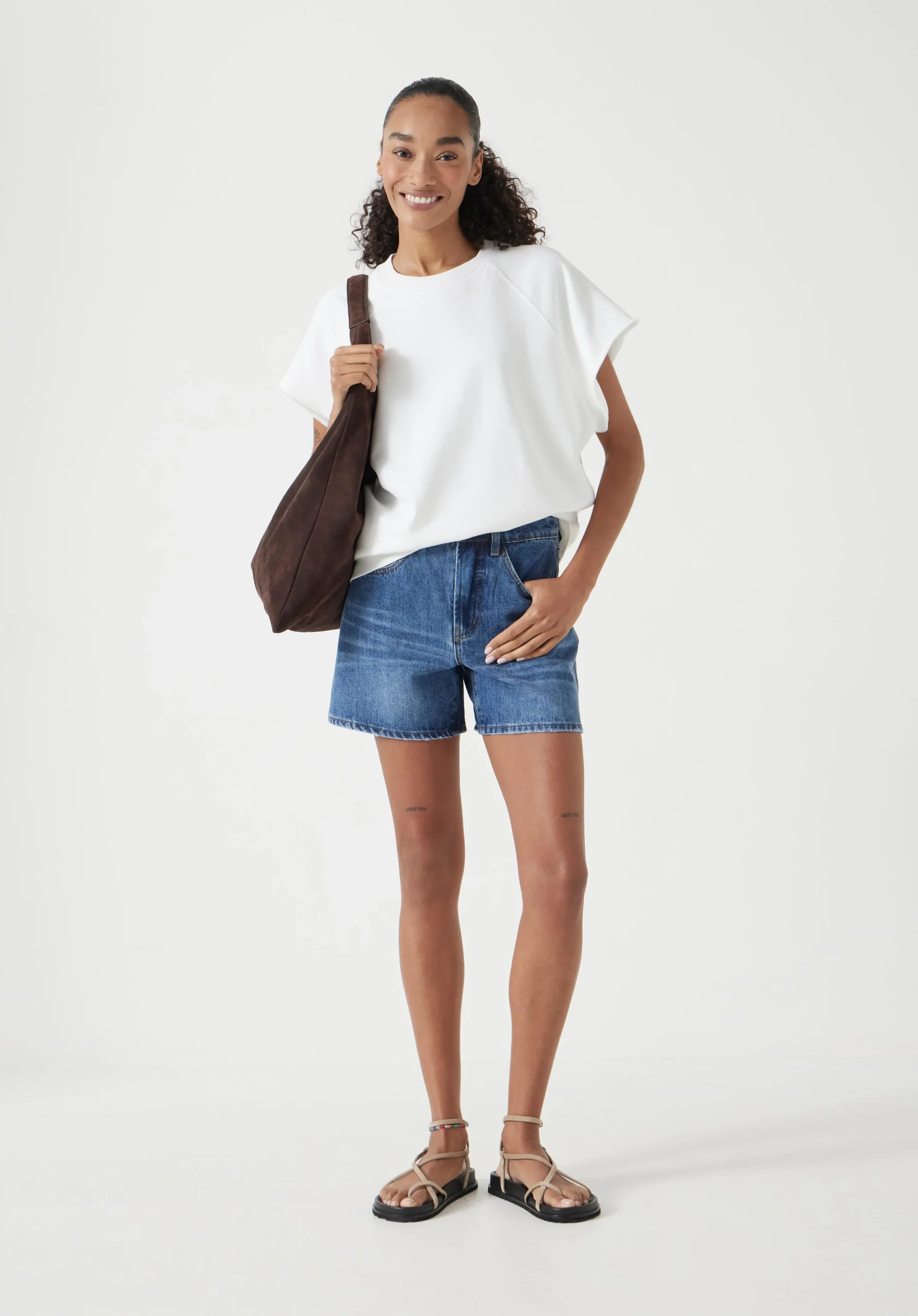 hush Essential Denim Short - Borderfree