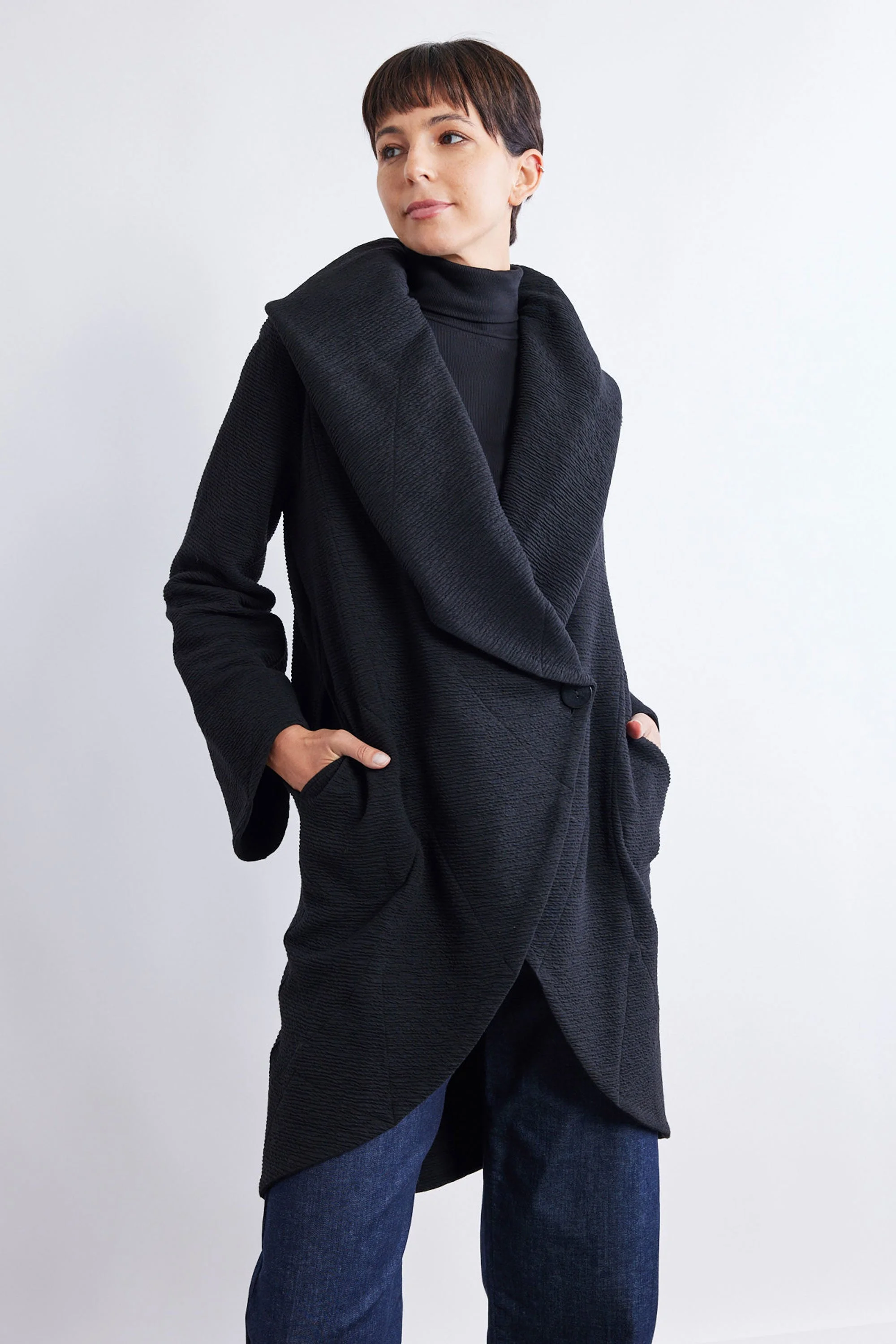 Eclipse Jacquard Coat - Borderfree