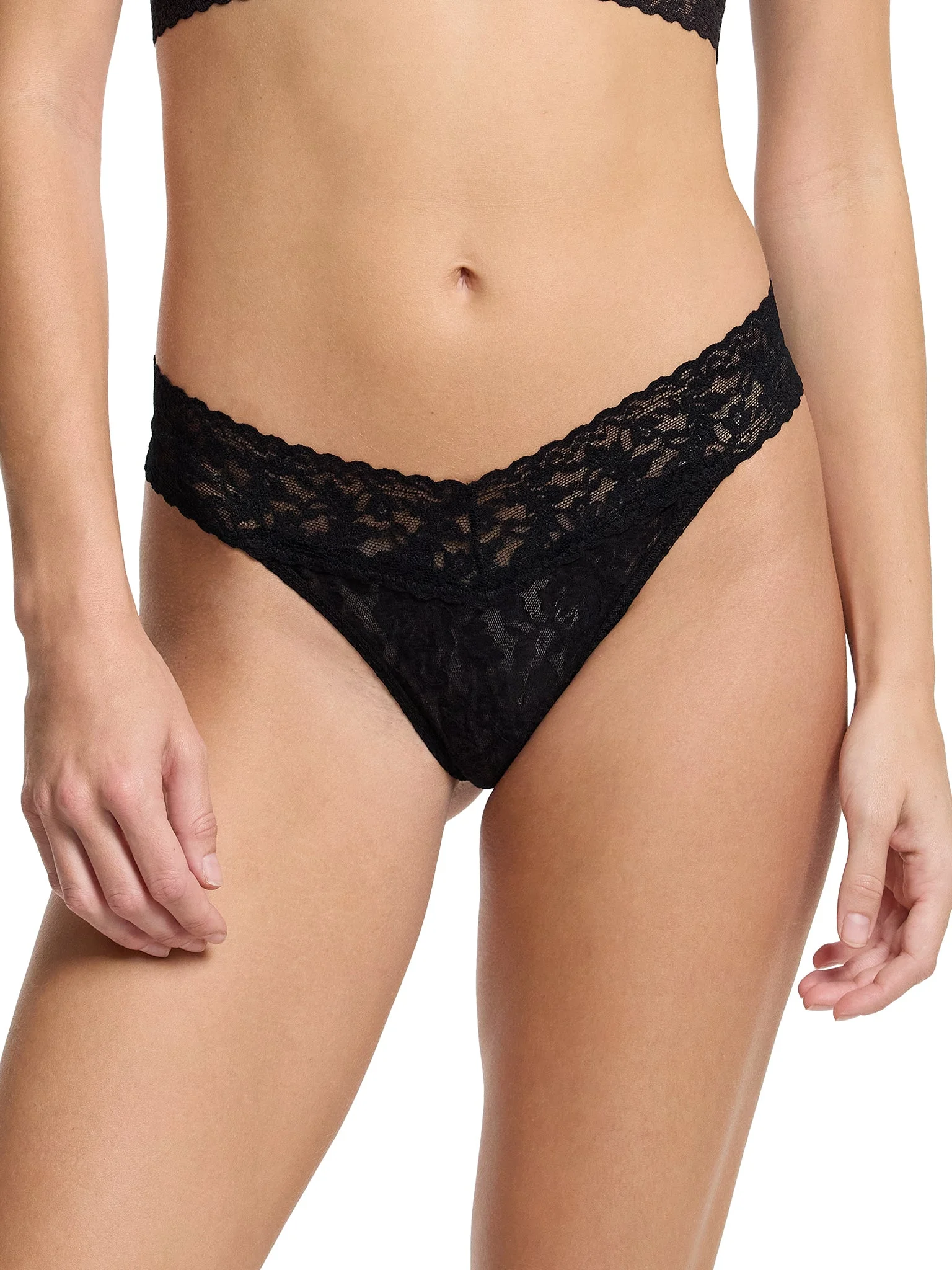 Signature Lace® Original Rise Thong Black - Borderfree