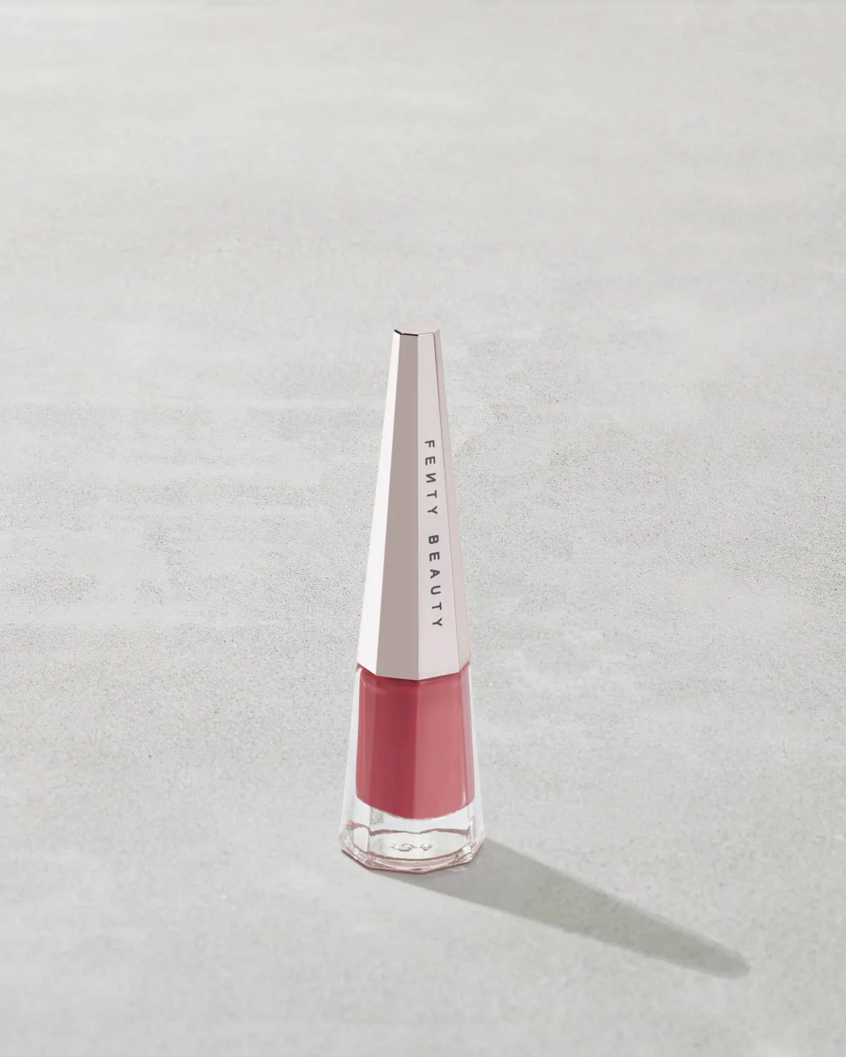 Stunna Lip Paint Longwear Fluid Lip Color — RiRi - Borderfree