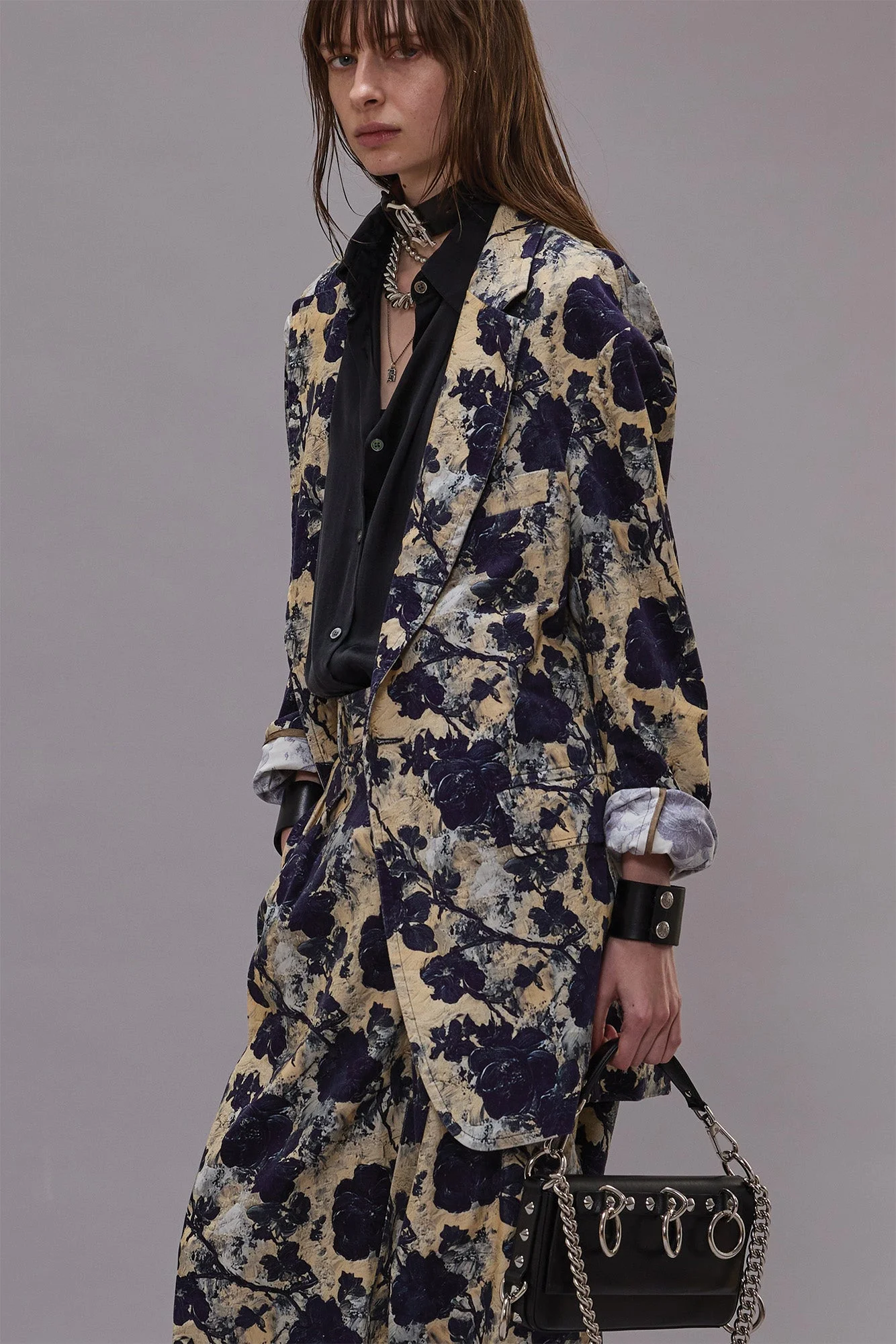 OVERSIZED RAGGED BLAZER - BLACK AND CREAM FLORAL - Borderfree