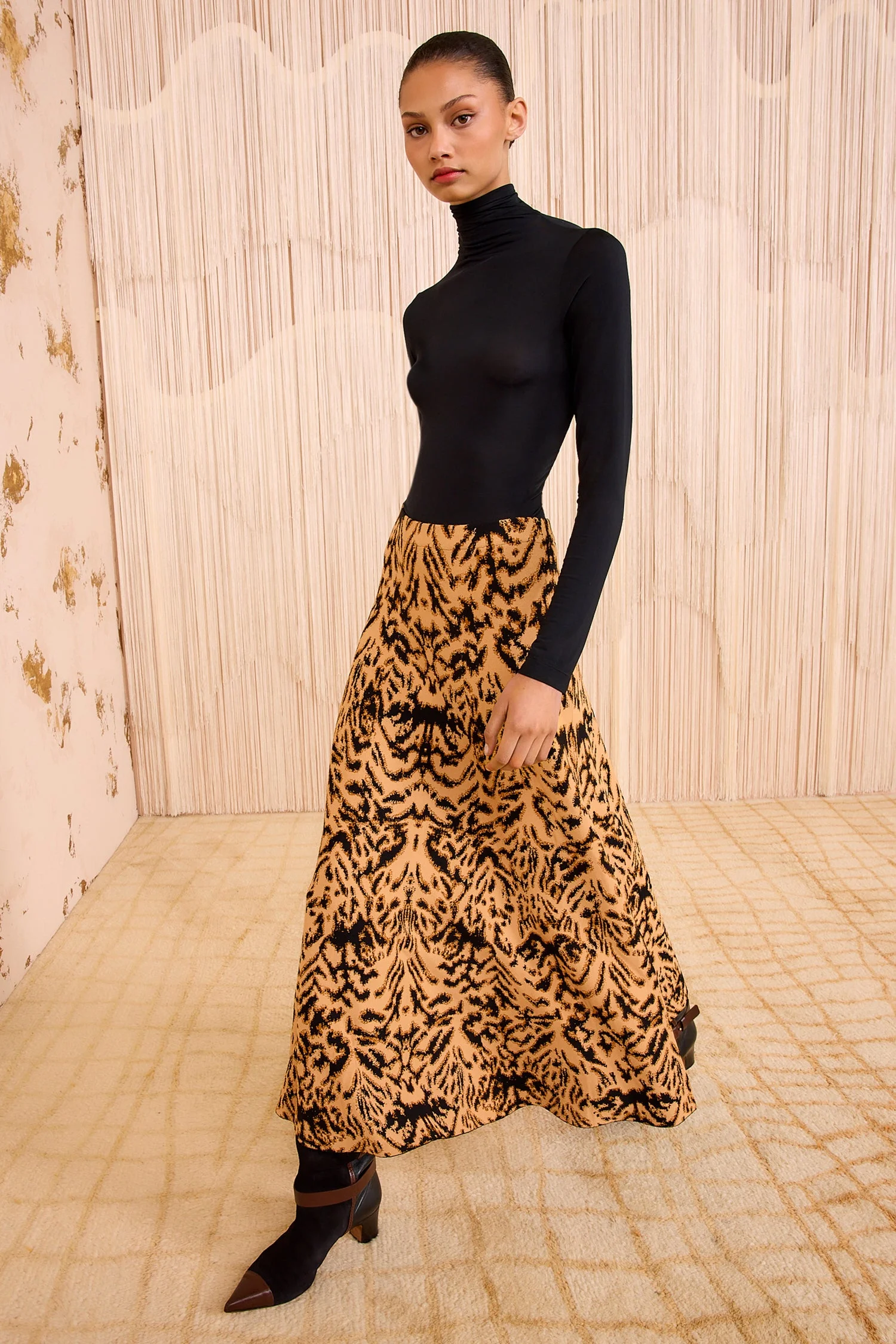 Lani Jacquard Knit Skirt - Bengal - Borderfree